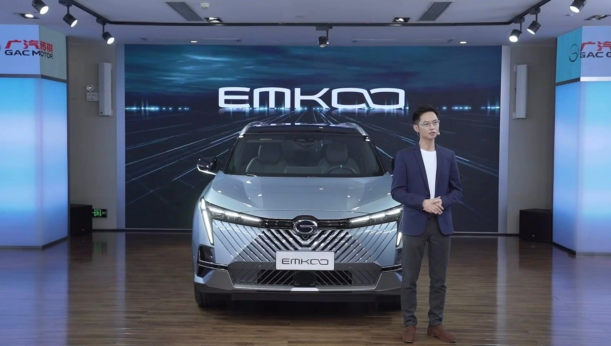 比影豹更“酷”，搭载GMC2.0混动系统，传祺影酷正式亮相_团车网