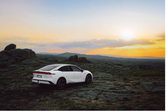 16.89万起售，深蓝SL03锁定“爆款”的三个理由_团车网