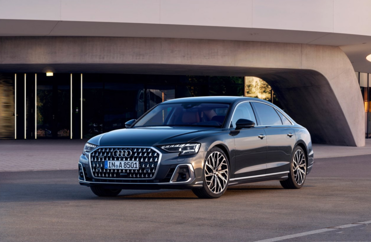 新款奥迪A8L来了，前脸小气，远看大号“A4”，注定卖不过S级？_团车网