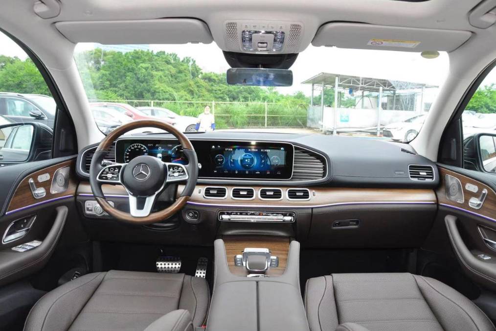 红旗LS7售价超奔驰GLS，这车凭什么敢卖140万？_团车网