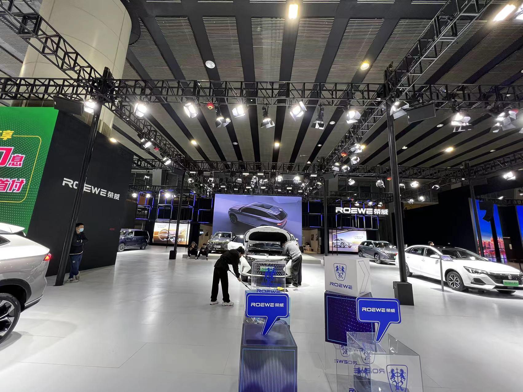 2022广州国际车展：27英寸屏幕造型吸睛，第三代荣威eRX5大显身手_团车网