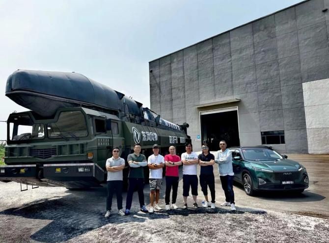 越堵越省油 号称最强电混 试驾皓瀚·马赫电混DH-i 续航达1200KM_团车网