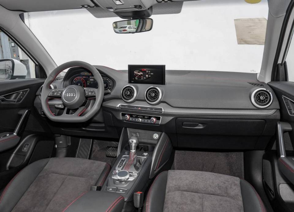 22.28万起售，2023款奥迪Q2L正式上市，换装1.5T发动机_团车网