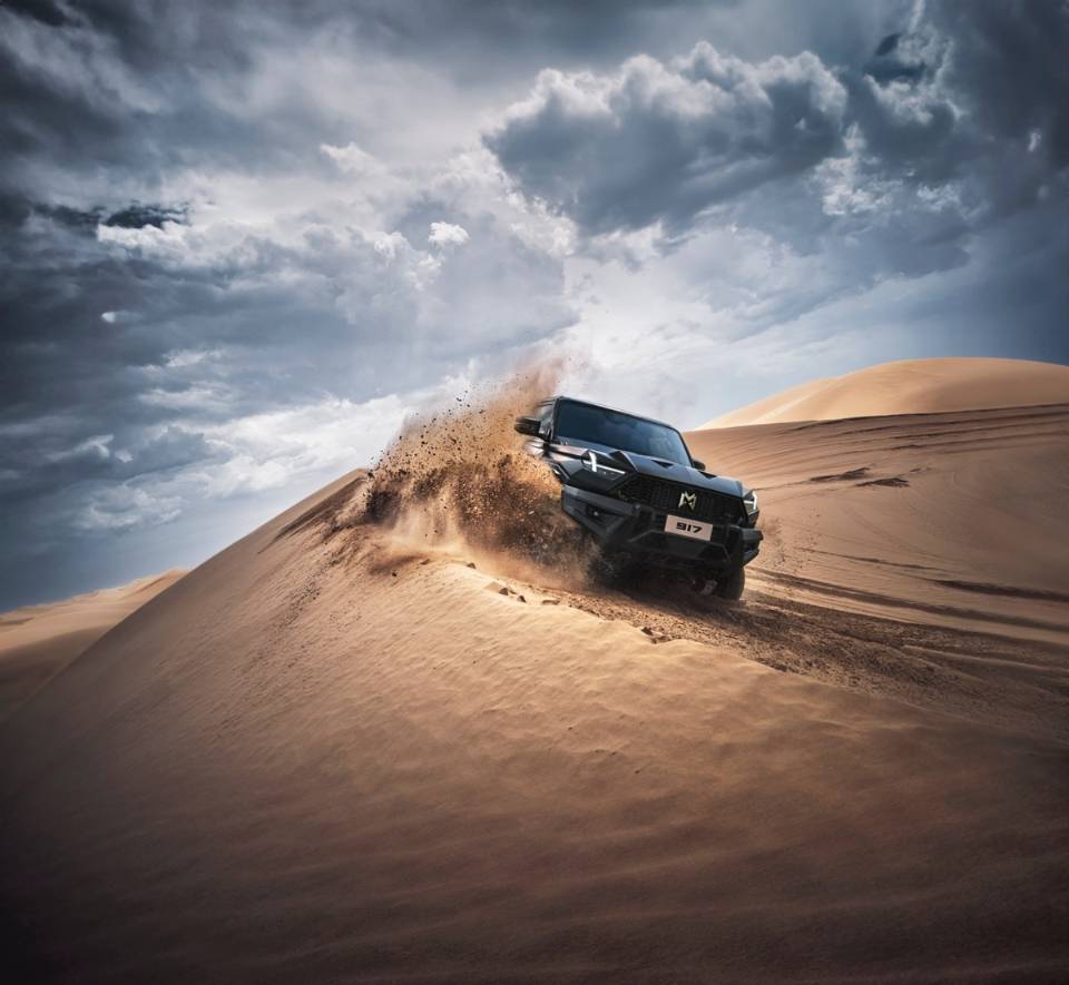 起售价63.77万元，猛士917正式上市，提供纯电与增程两种动力形式_团车网