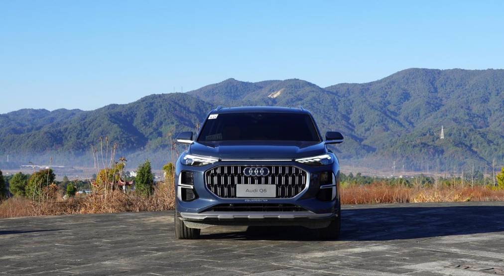 豪门巅峰对决，40万的奥迪Q6居然比进口Q7还香？_团车网
